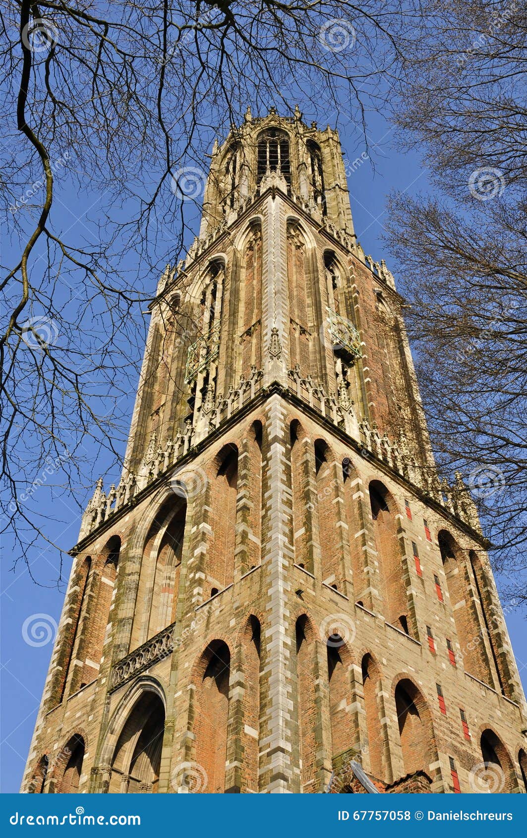 Dom toren, Utrecht stock foto. Image of bisdom, utrecht - 67757058