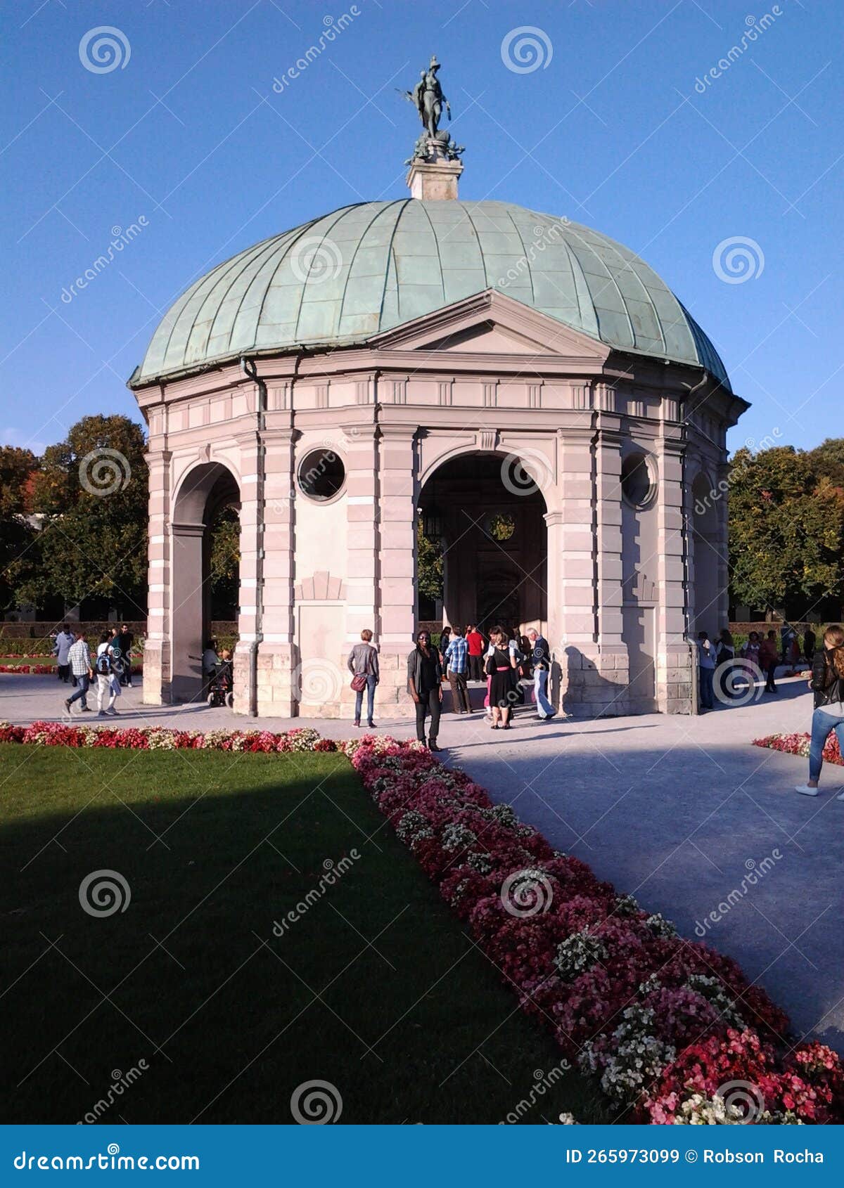 Dome at Hofgarten editorial stock image. Image of shrine - 265973099
