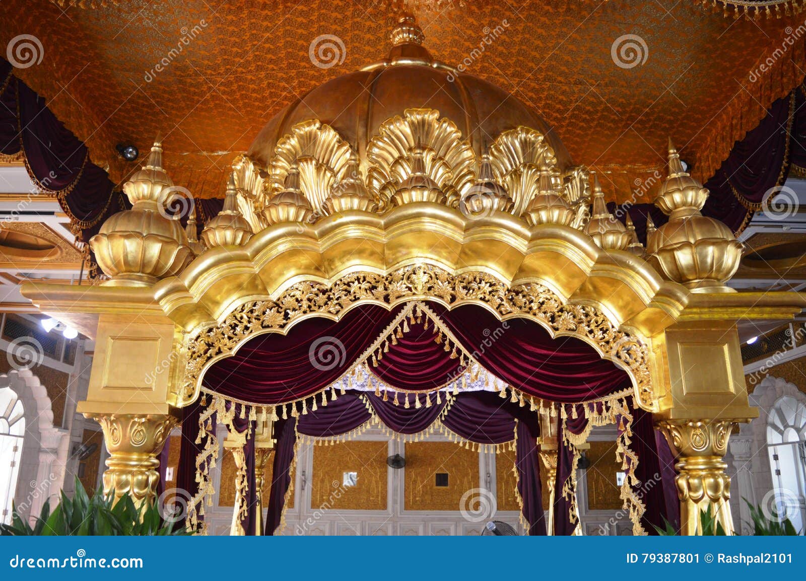 DOME INSIDE GURDWARA for SIKH RELIGION Stock Image - Image of monument ...