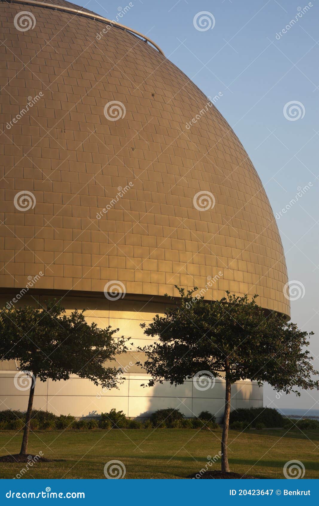 Dome of Science Center in Cleveland Editorial Photography - Image of ...