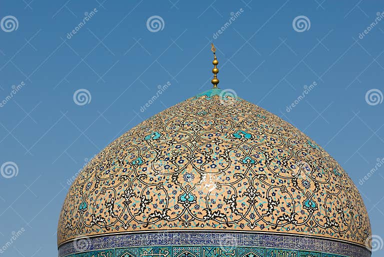 Dome of Sheikh Lotf Allah Mosque Stock Photo - Image of silhouette ...