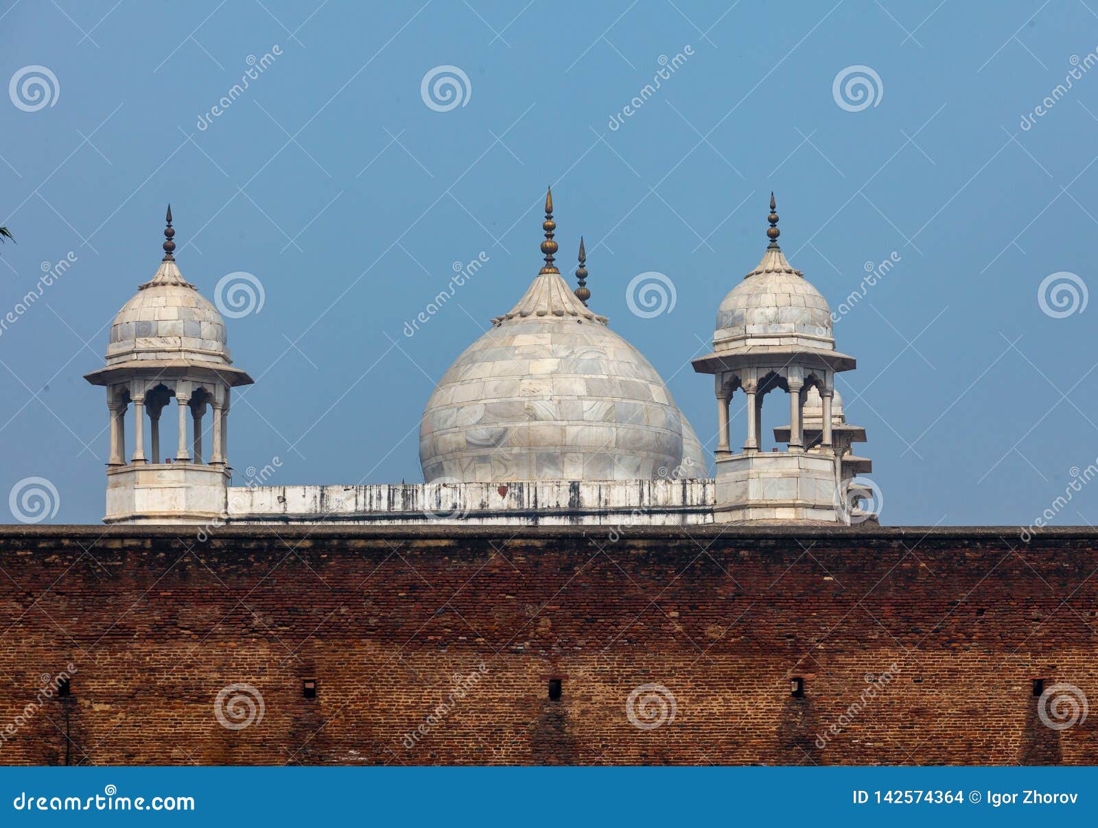 Old domes behind the wall stock photo. Image of mosque - 142574364