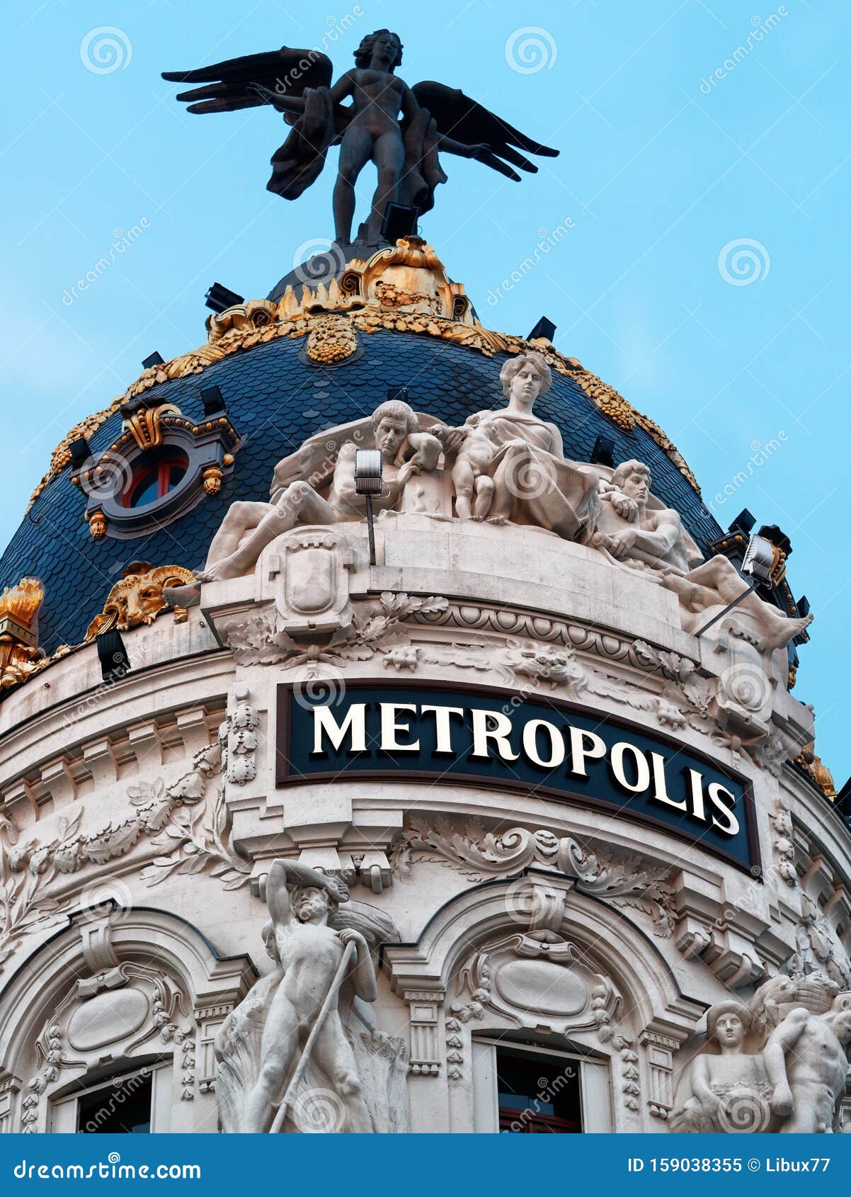 Metropolis Building Edificio Metropolis At Alcala And Gran Via Streets ...
