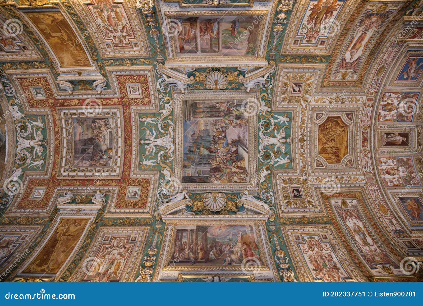 Domes and Exquisite Murals Inside the Vatican Museums Editorial Photo ...
