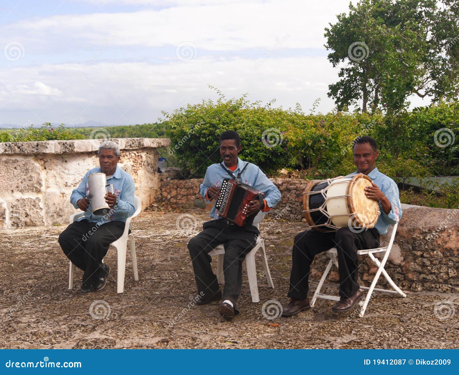 Dominican street musicians editorial photography. Image of outdoor ...