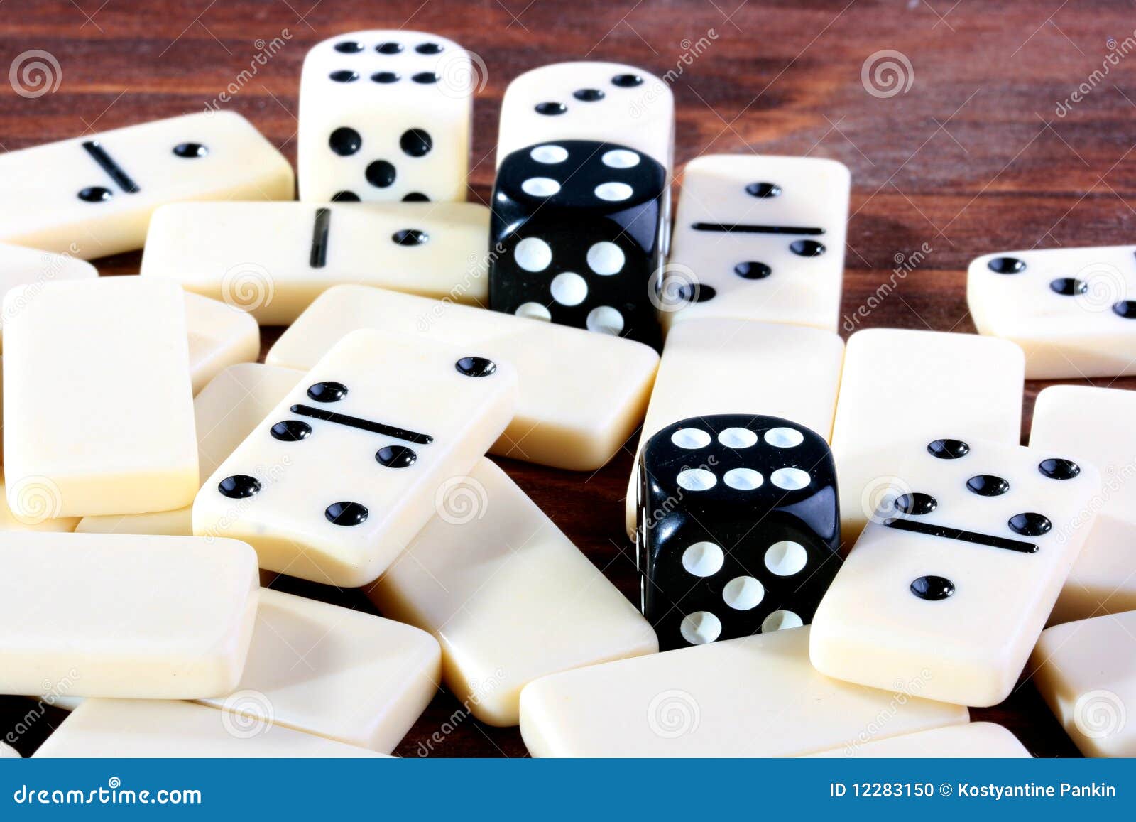 Dominoes and playing bones stock photo. Image of hobbies - 12283150
