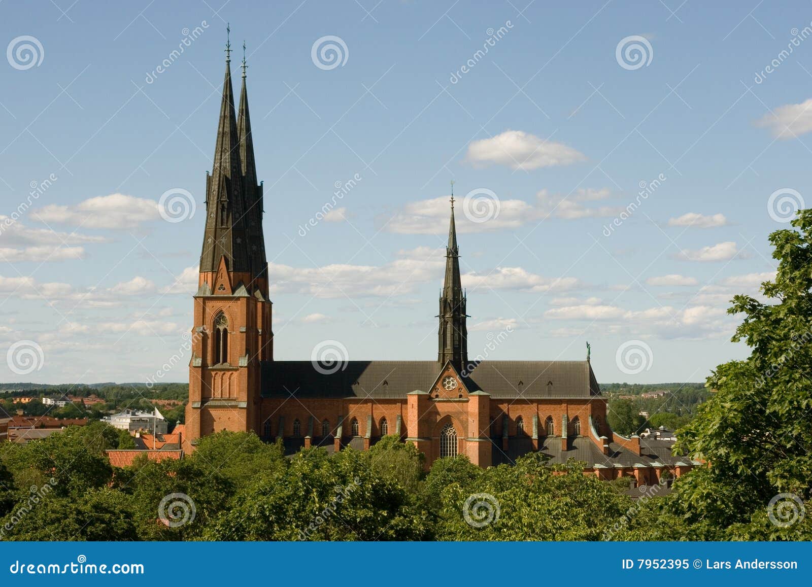 Domkyrkan Uppsala stockbild. Bild von gebäude, christ - 7952395