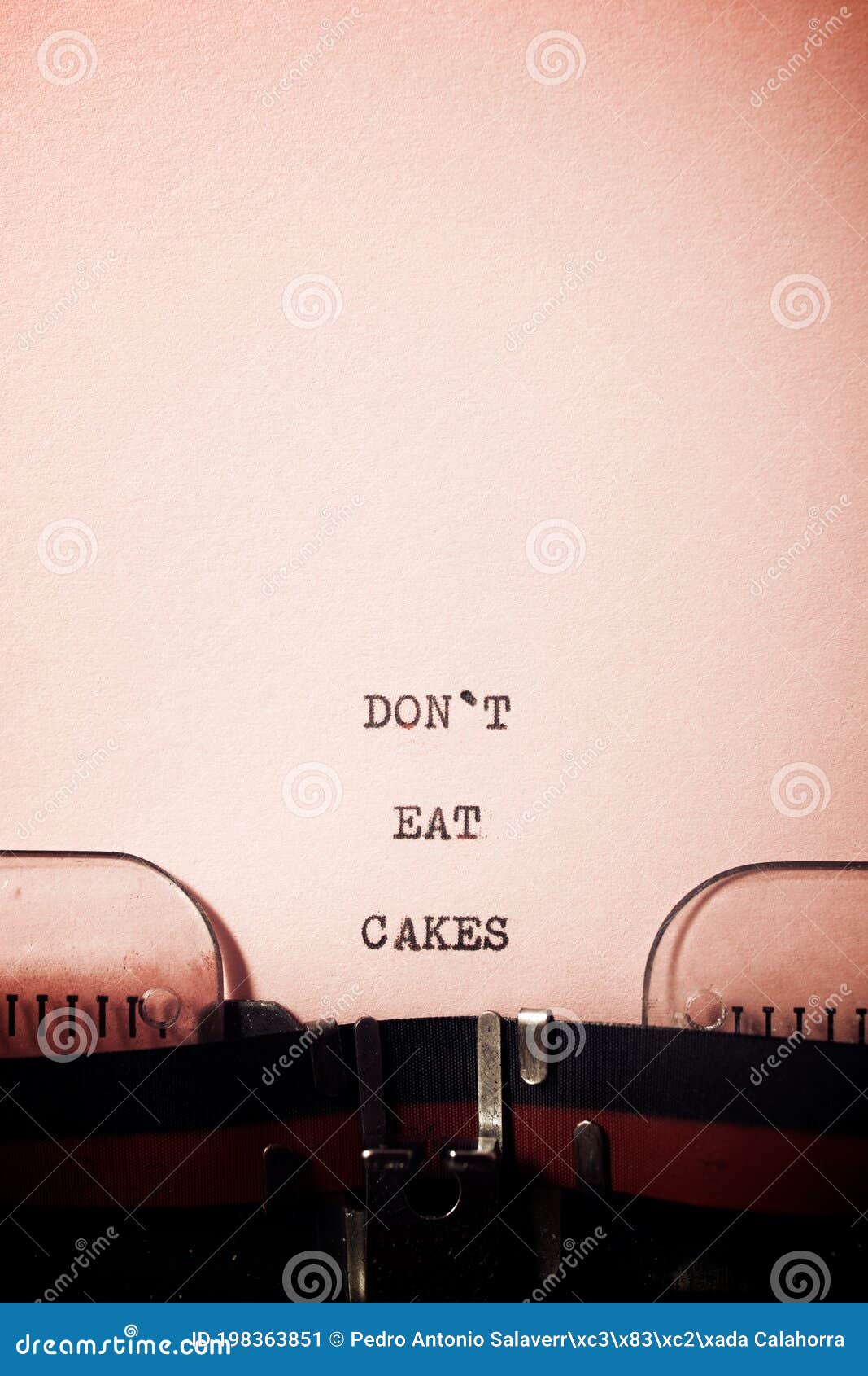 DonÂ´t eat cakes phrase stock image. Image of pink, healthy - 198363851