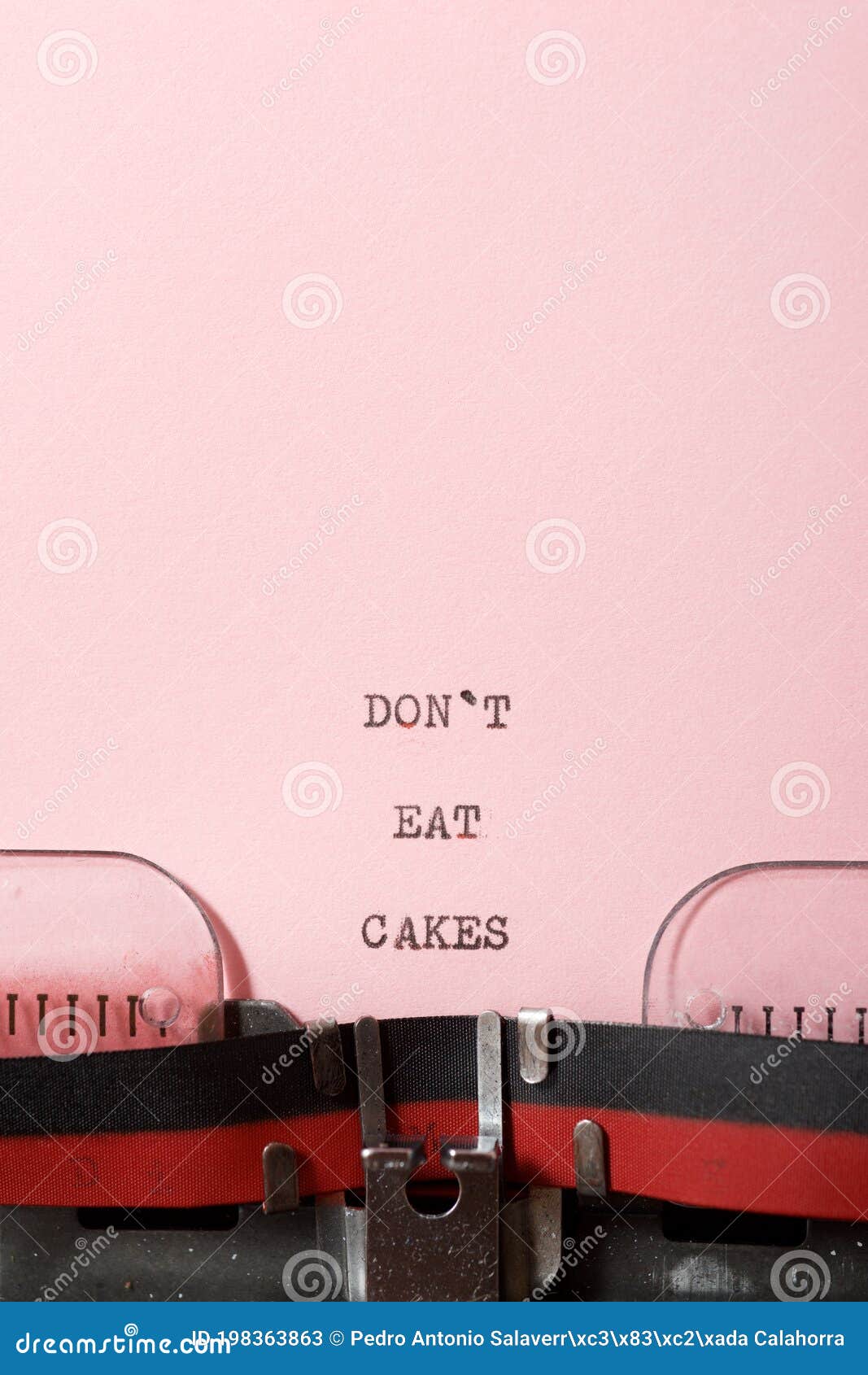 DonÂ´t eat cakes phrase stock image. Image of message - 198363863
