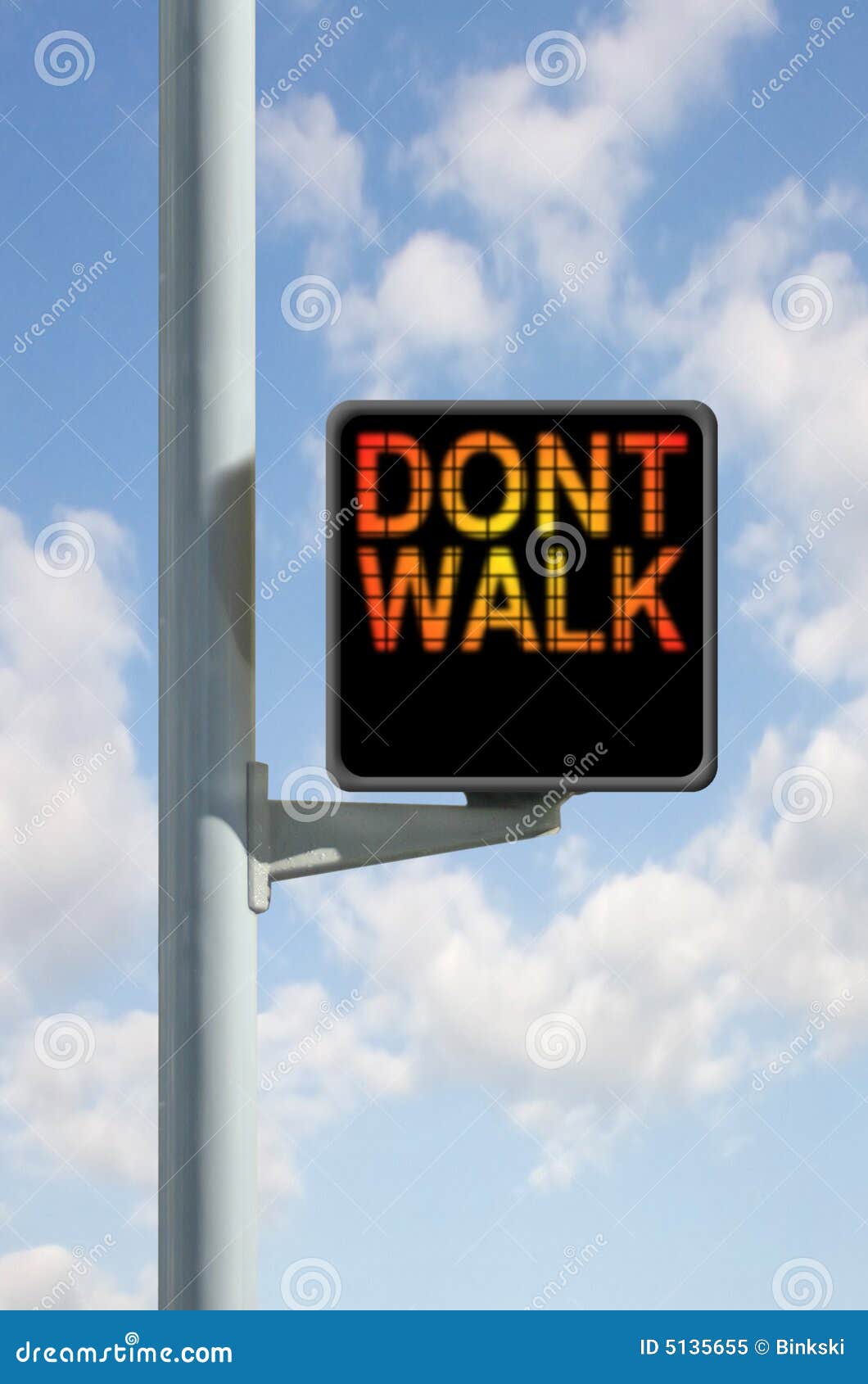 Don t Walk Sign stock image. Image of signal, city, pedestrian - 5135655