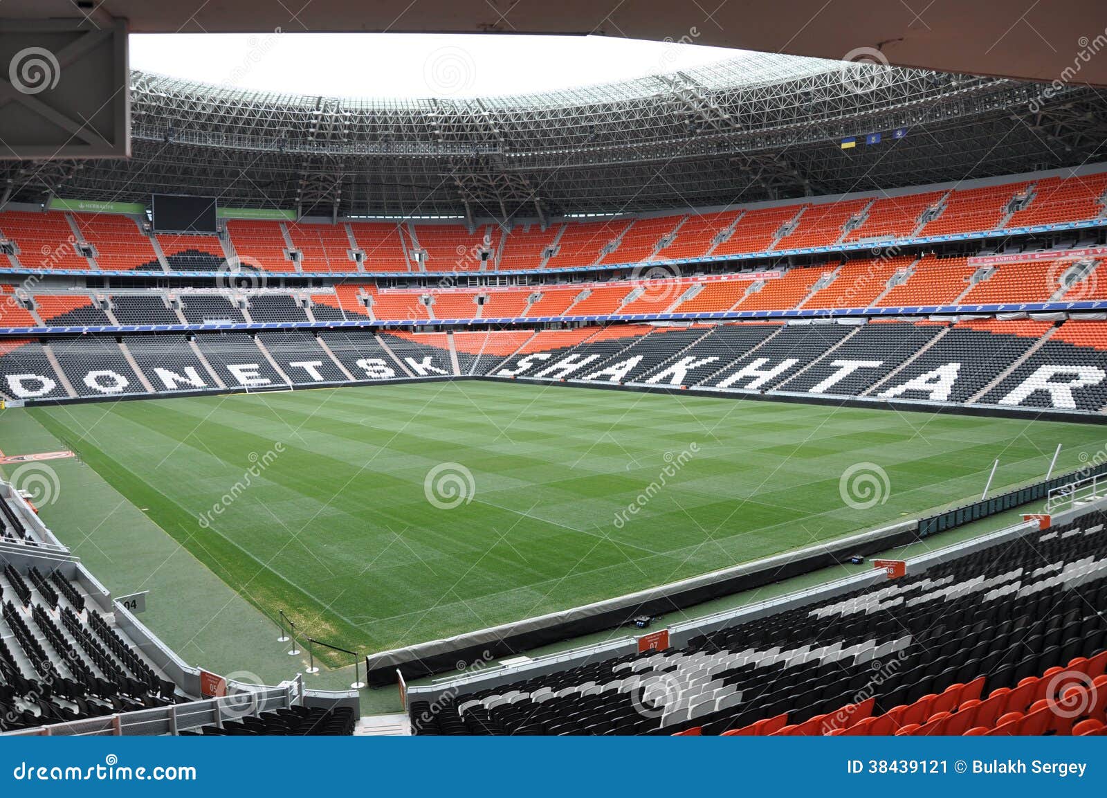 Donbass Arena editorial photo. Image of soccer, black - 38439121