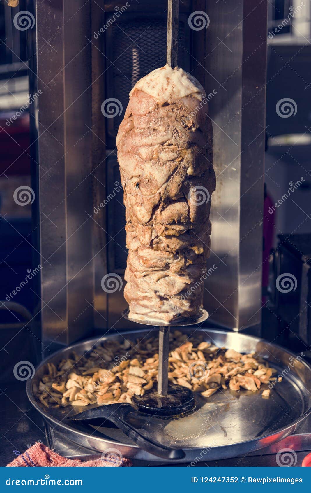 Doner Kebab in a Roasting Spti Stock Photo - Image of eastern, skewer ...