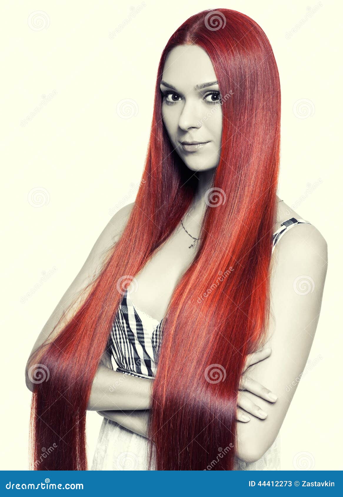 Donna Con Capelli Rossi Lunghi Immagine Stock - Immagine di ritratto ...