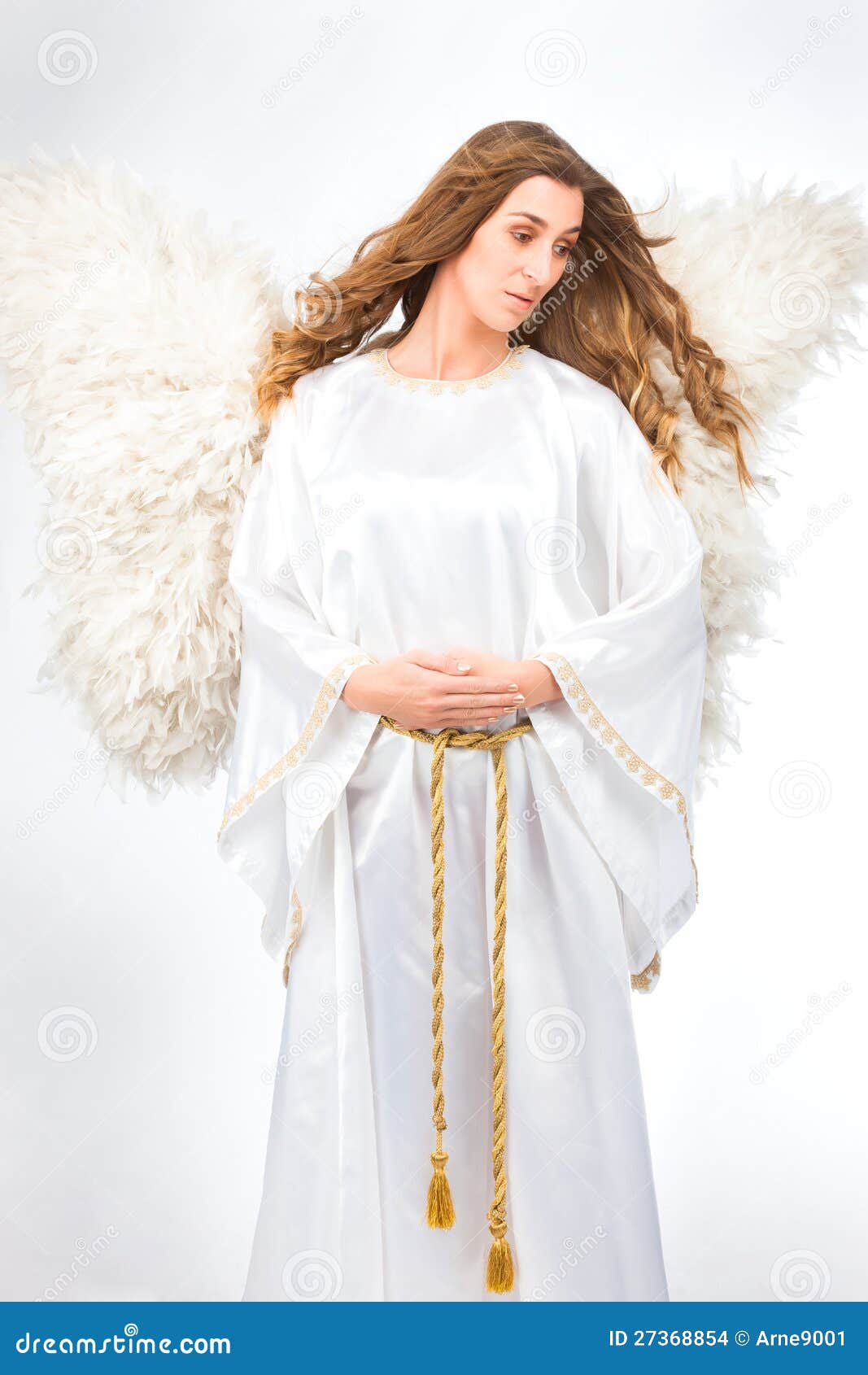 Donna in costume di angelo fotografia stock. Immagine di preghiera ...