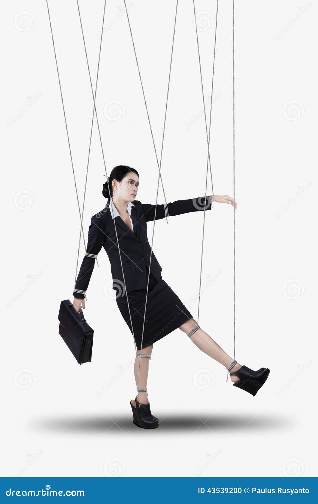 Donna Di Affari Che Appende Sulle Corde Fotografia Stock - Immagine di ...