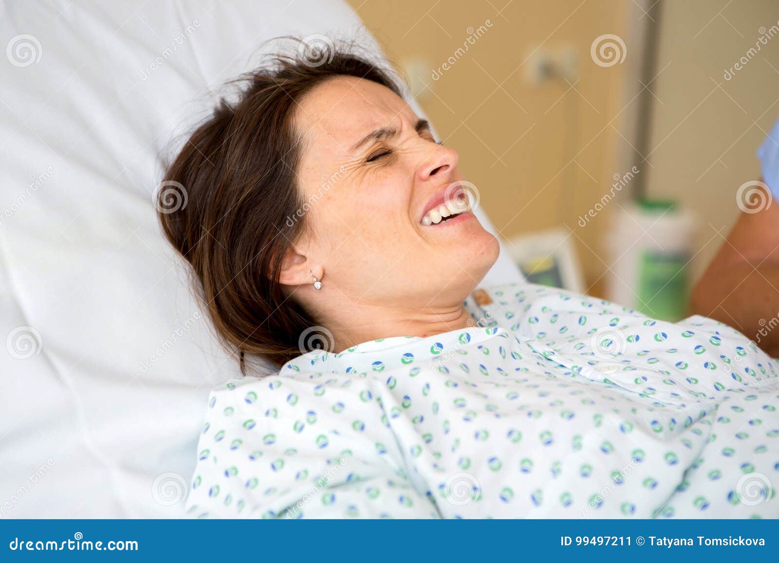 Donna Incinta Nella Sala Parto Immagine Stock - Immagine di madre ...