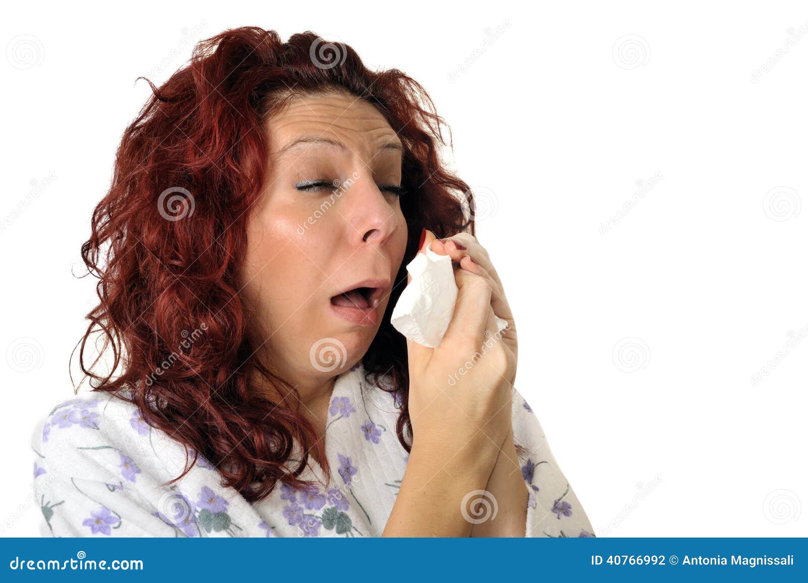 Donna malata o allergica fotografia stock. Immagine di isolato - 40766992