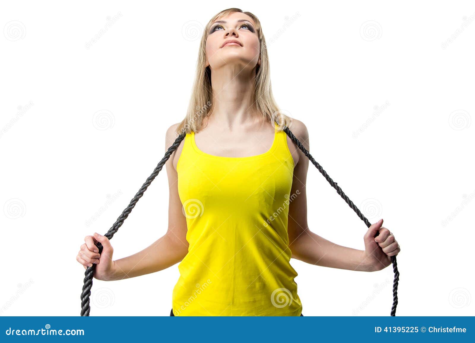 Donna Nel Giallo Con La Frusta Immagine Stock - Immagine di raccolto ...