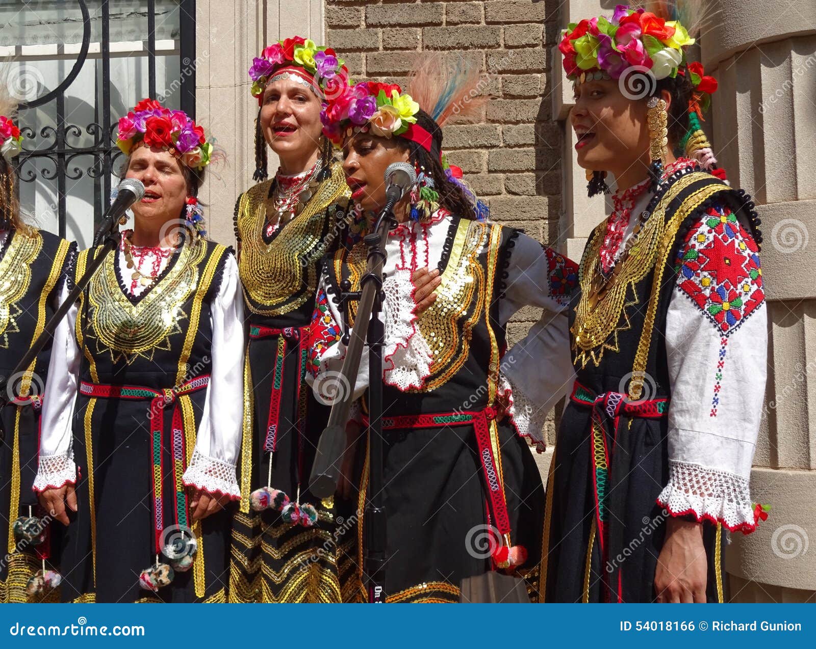 Donne bulgare di canto fotografia editoriale. Immagine di bulgaria ...