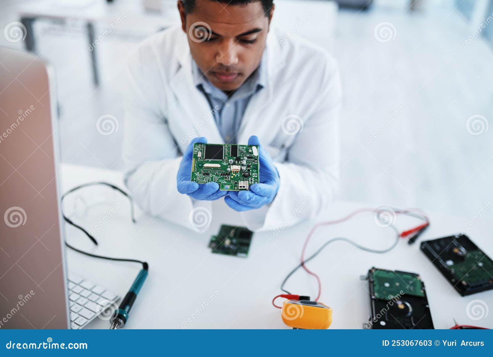 They Dont Call Him the Pro for Nothing. a Young Man Repairing Computer ...