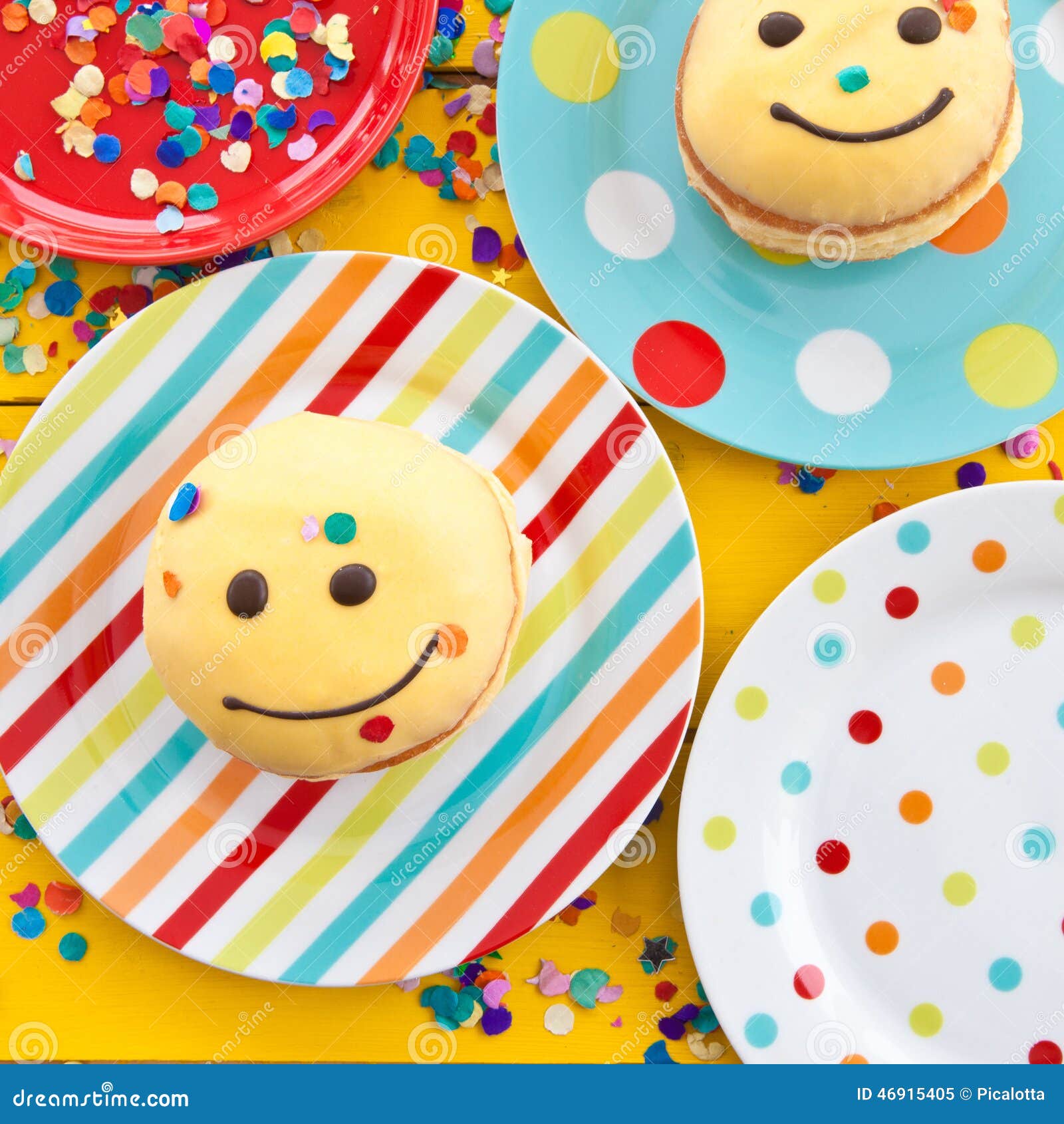 Donut with Funny Smiley Face Stock Image - Image of icing, pancakes ...