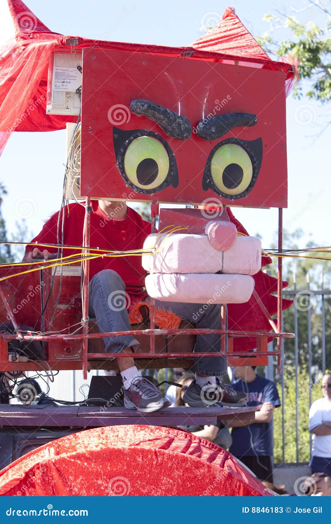 Doo Dah Parade Giant Cat editorial stock photo. Image of event - 8846183