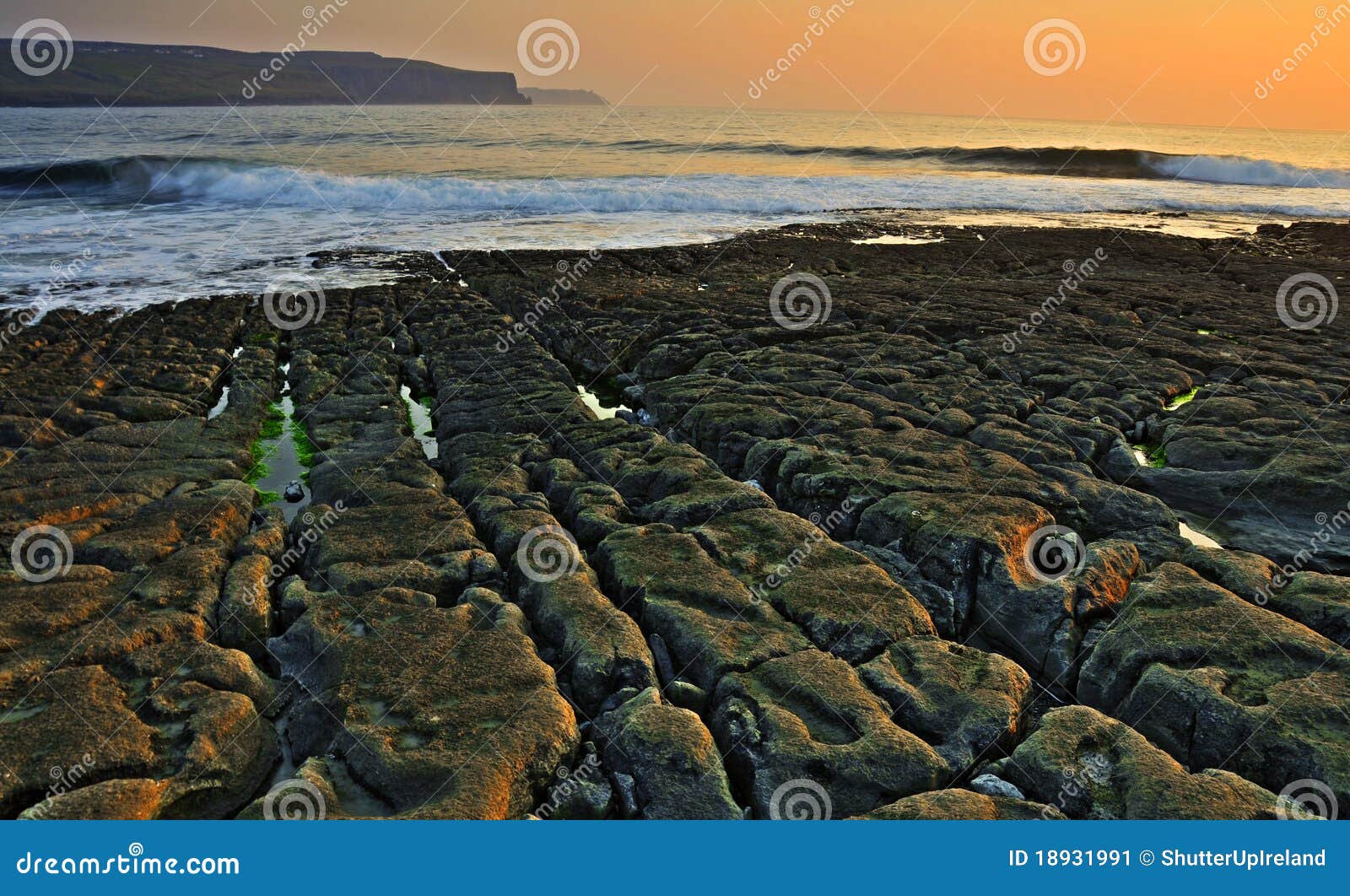 Doolin Beach, County Clare, Ireland Stock Image - Image of horizon ...