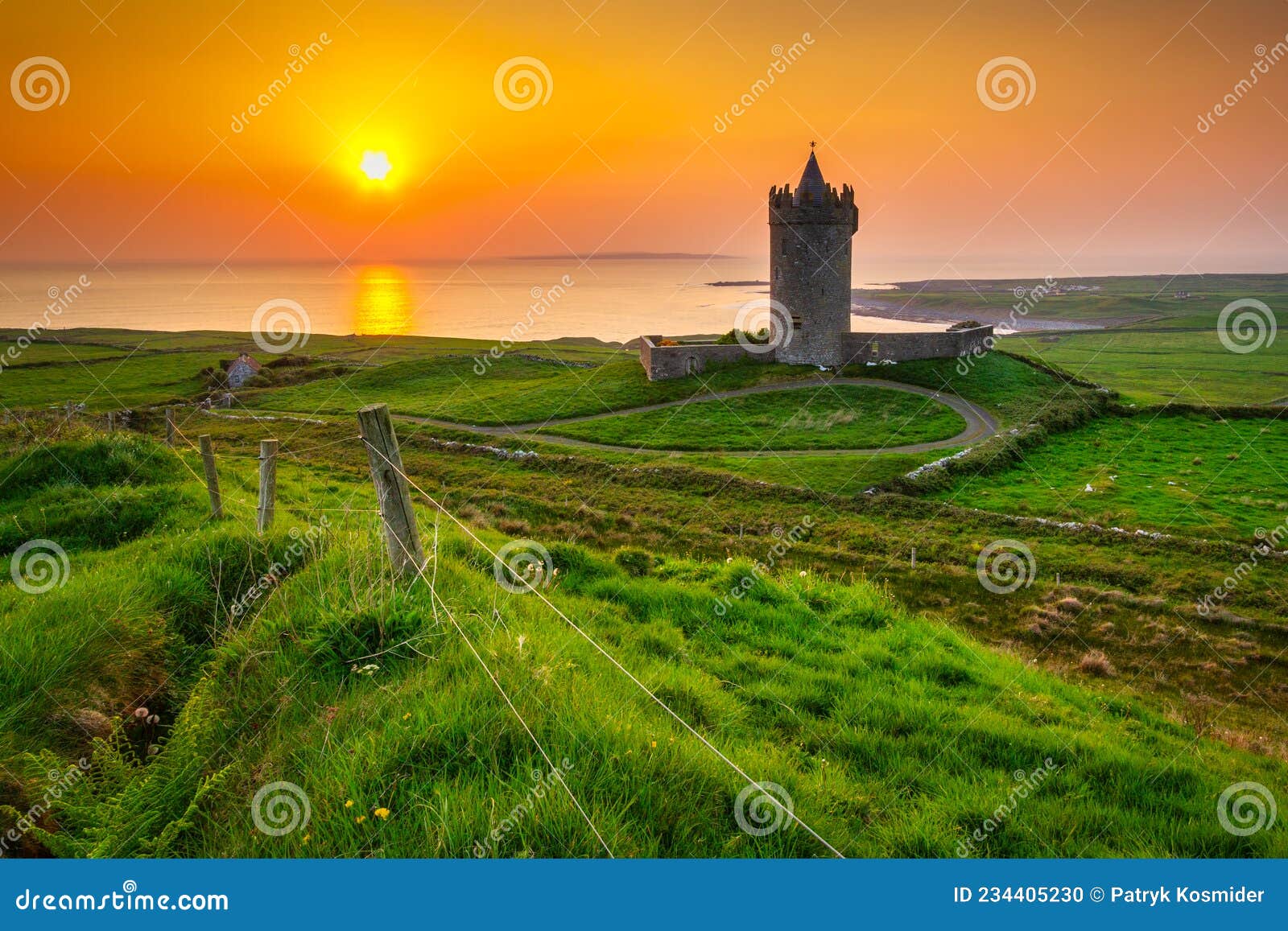 Doonagore Castle at the Atlantic Ocean in Doolin, Co. Clare, Ireland ...