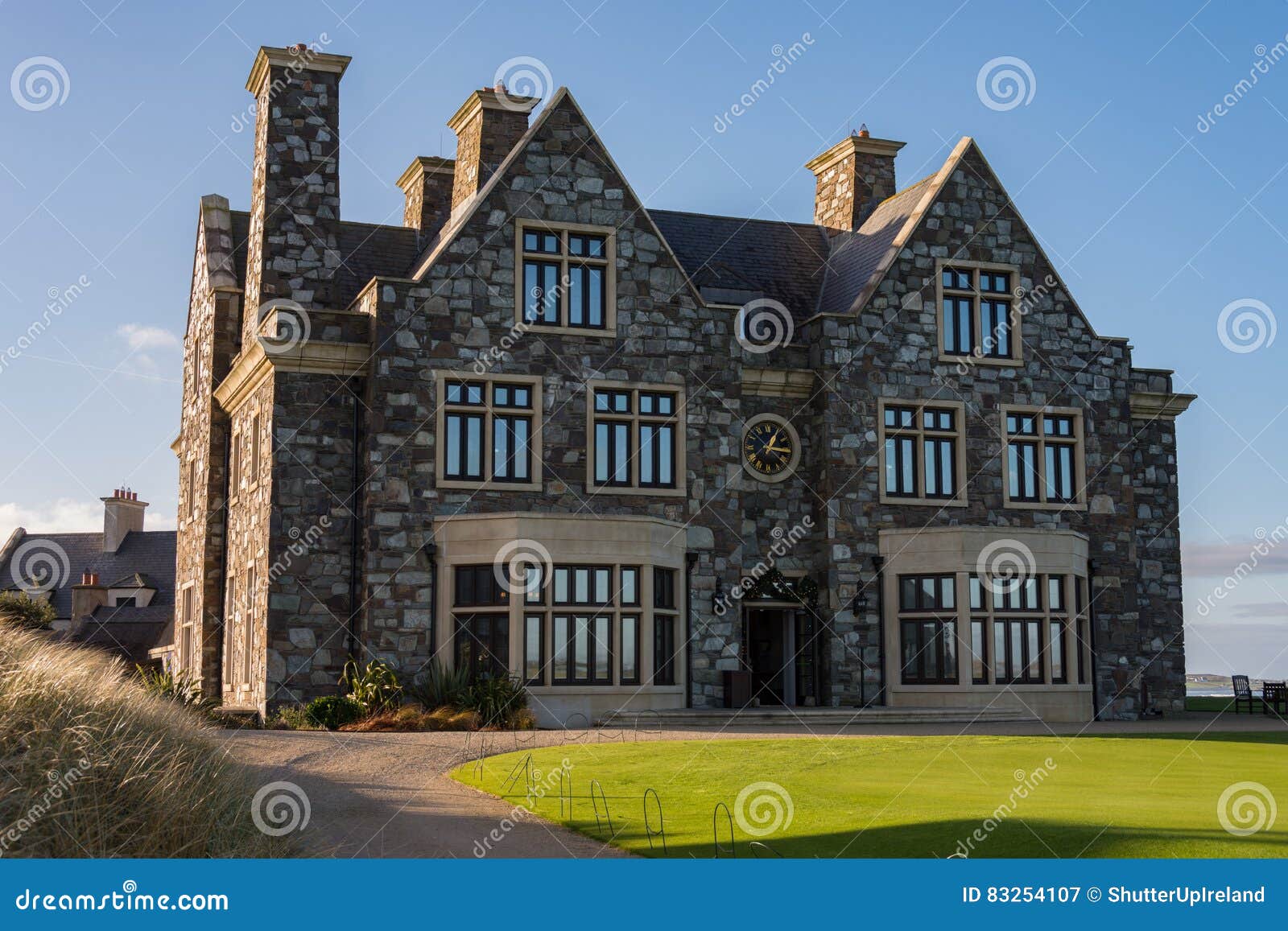 Doonbeg, Ireland - December 28th 2016: Donald Trump International Golf ...