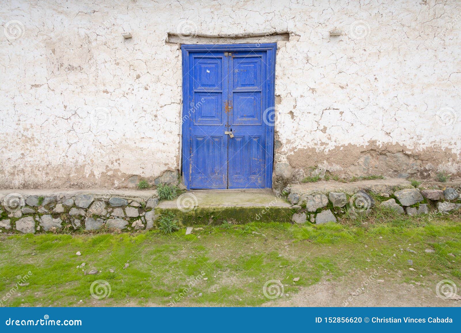 Wooden Door in the Peruvian Andes Stock Photo - Image of blue, peruvian ...