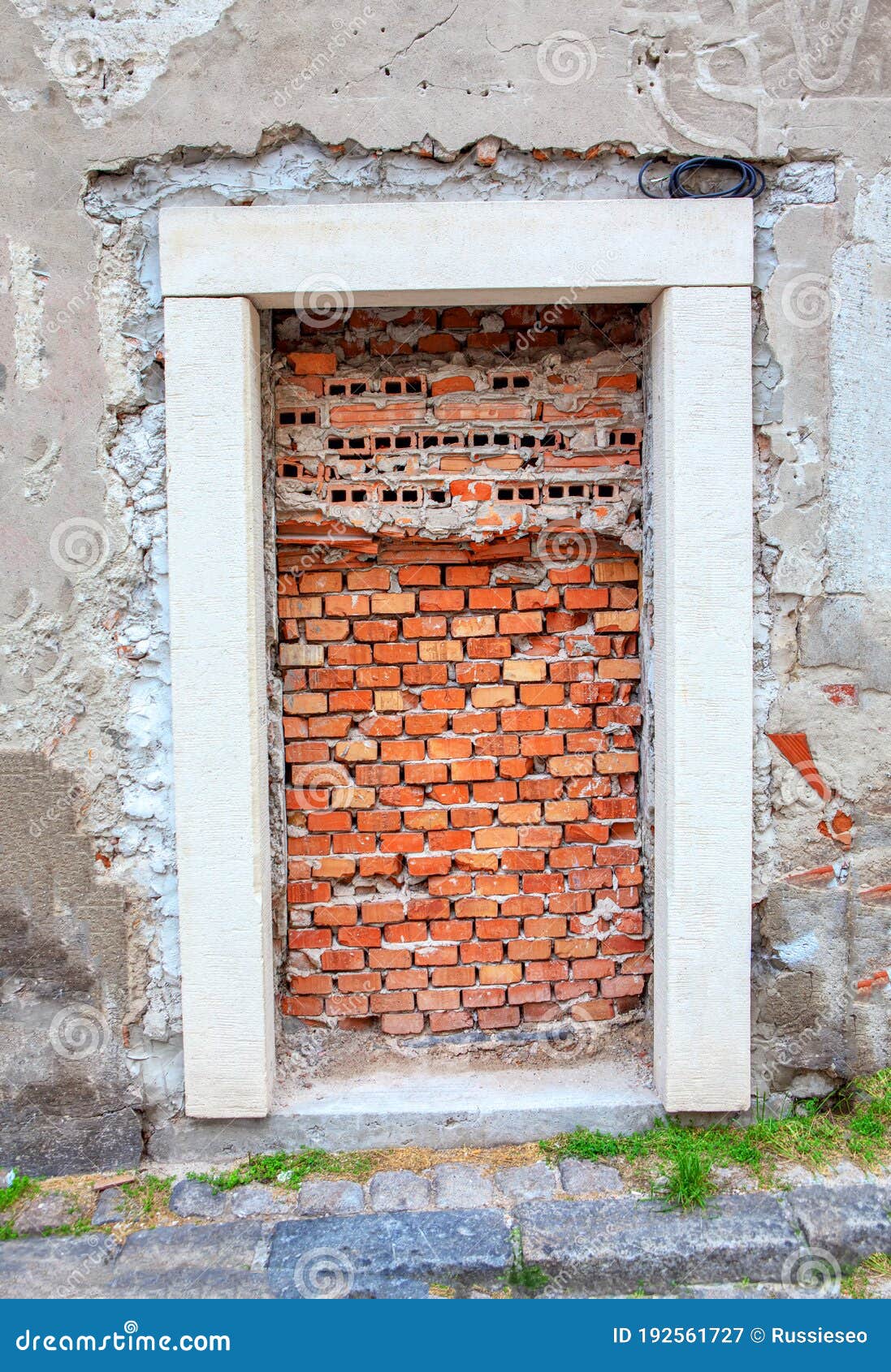 Door blocked by bricks stock image. Image of home, antique - 192561727