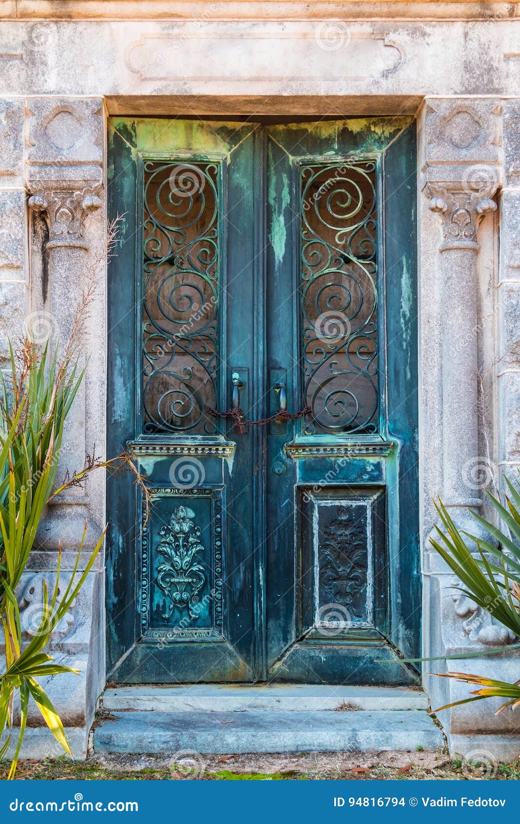 Door of crypt stock photo. Image of classic, architecture - 94816794