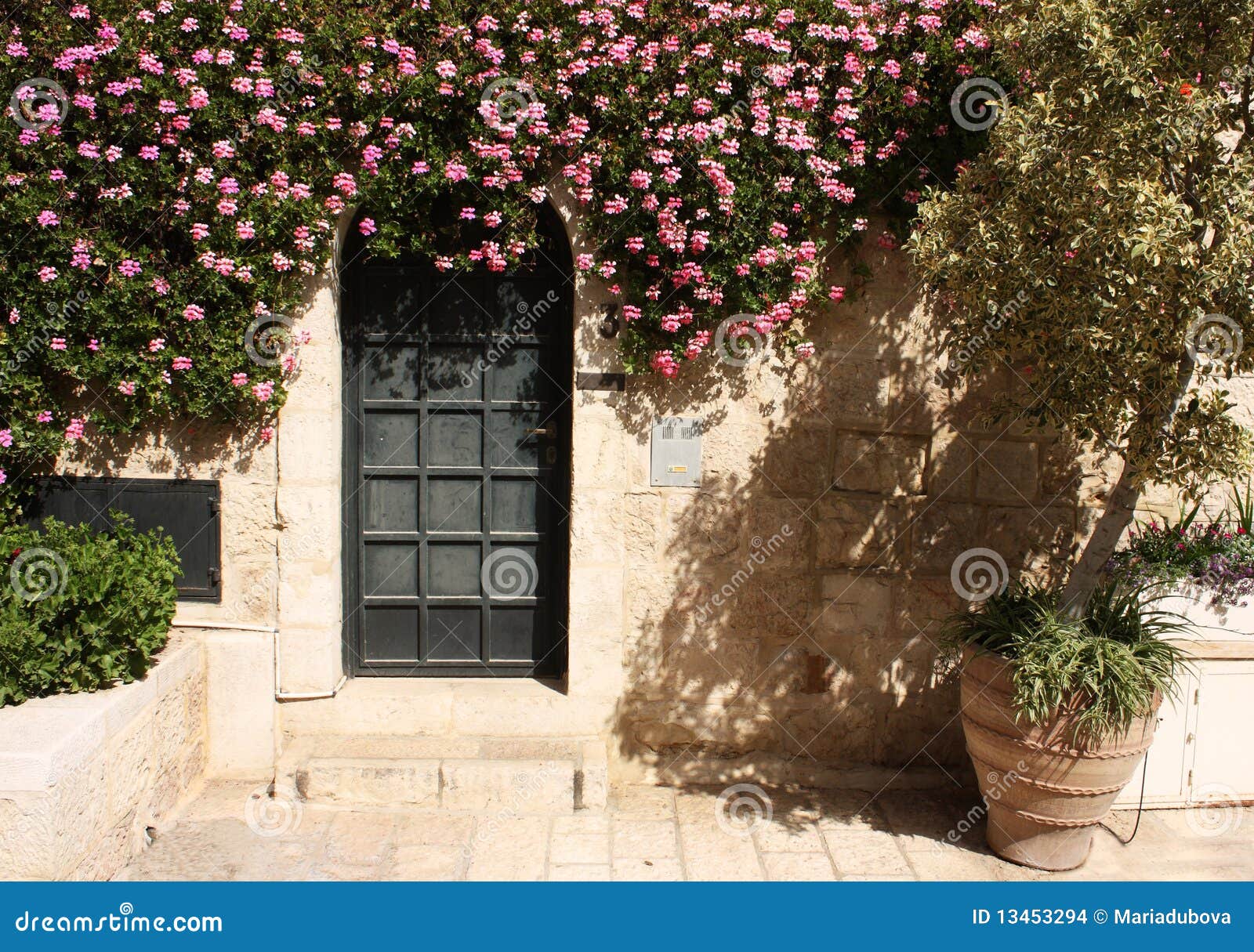 421 Patchwork Door Stock Photos - Free & Royalty-Free Stock Photos from ...