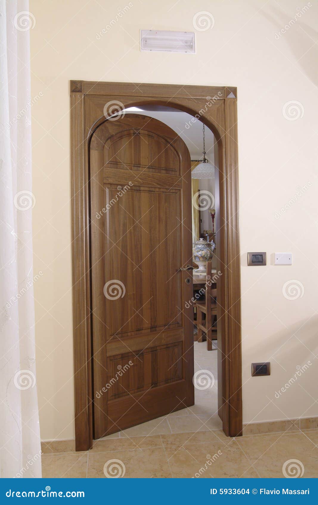Door frame stock photo. Image of indoor, frame, decoration - 5933604