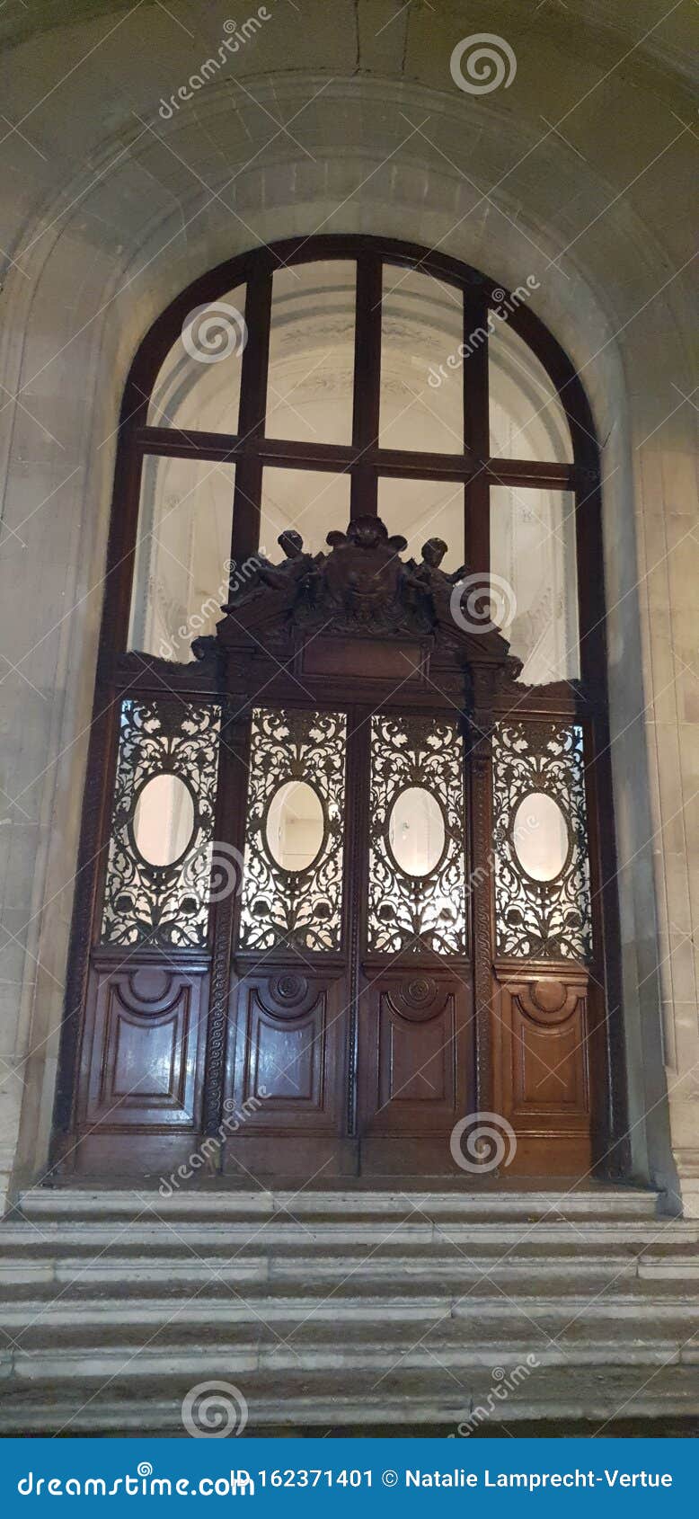 Door Old Museum Louvre Architecture Stock Image - Image of architecture ...