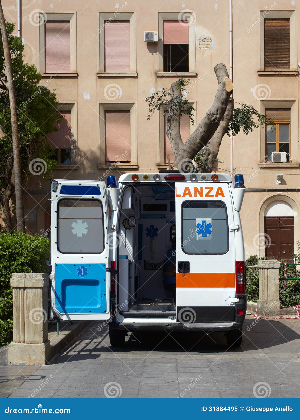 Doors Open on Ambulance stock photo. Image of doctor - 31884498