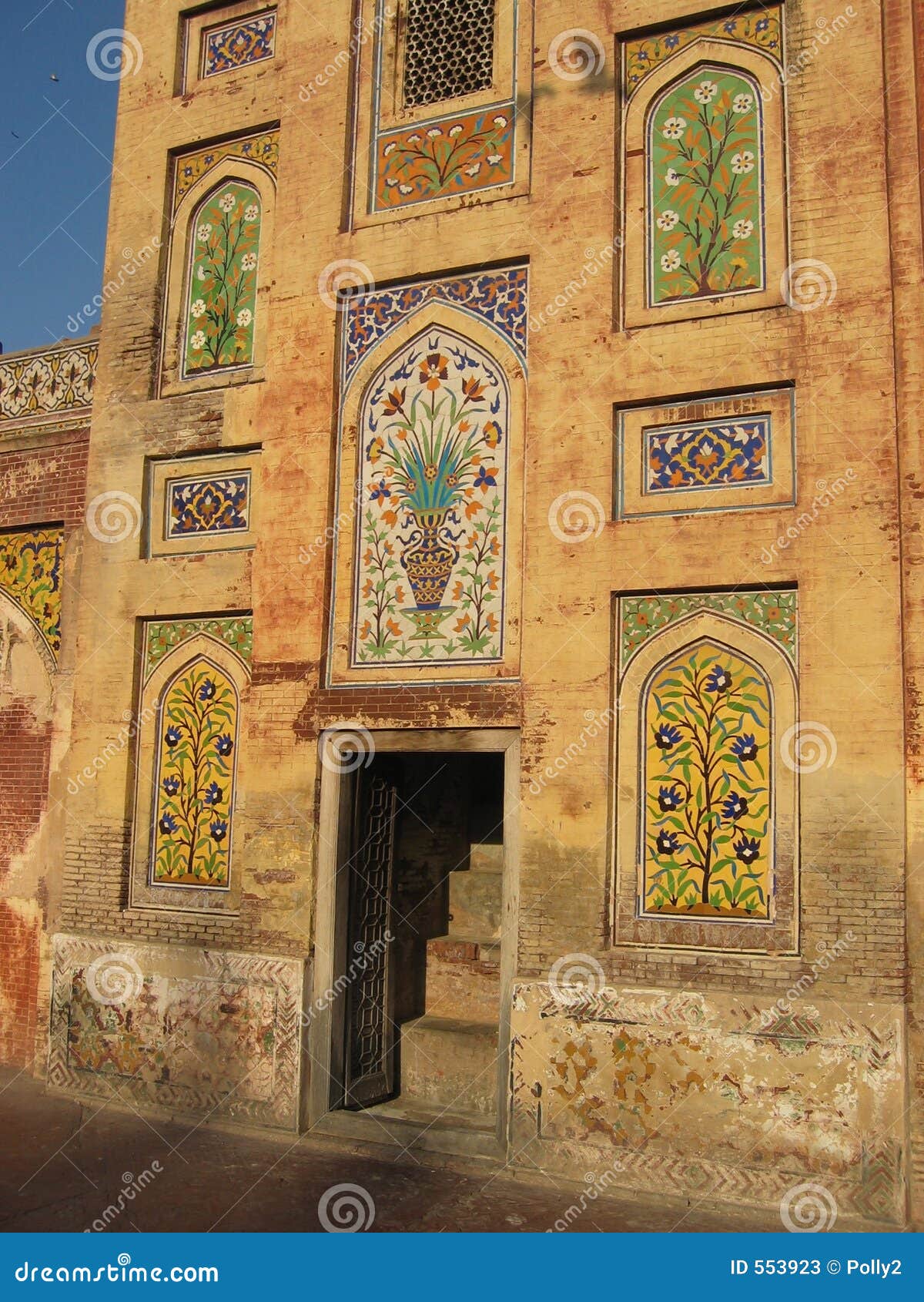 Doorway at Wazir Khan Mosque Stock Image - Image of islam, stairs: 553923