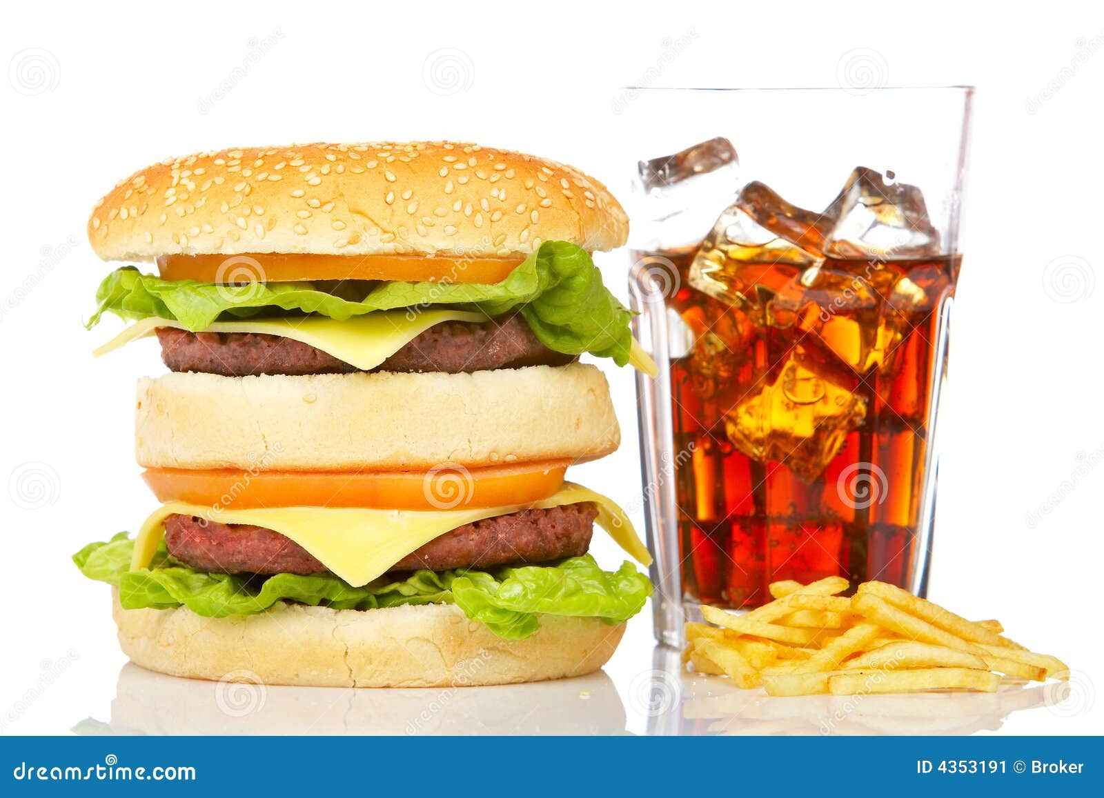 Doppelter Cheeseburger, Soda Und Pommes-Frites Stockbild - Bild von ...