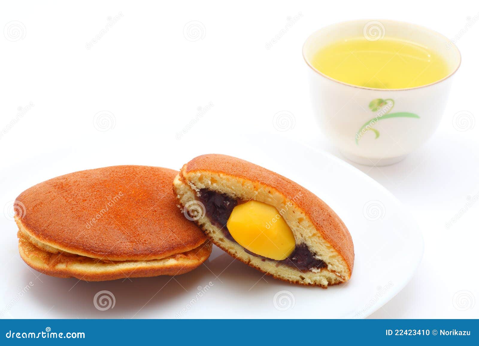 Dorayaki Japanese Confectionery Stock Photo - Image of teatime ...