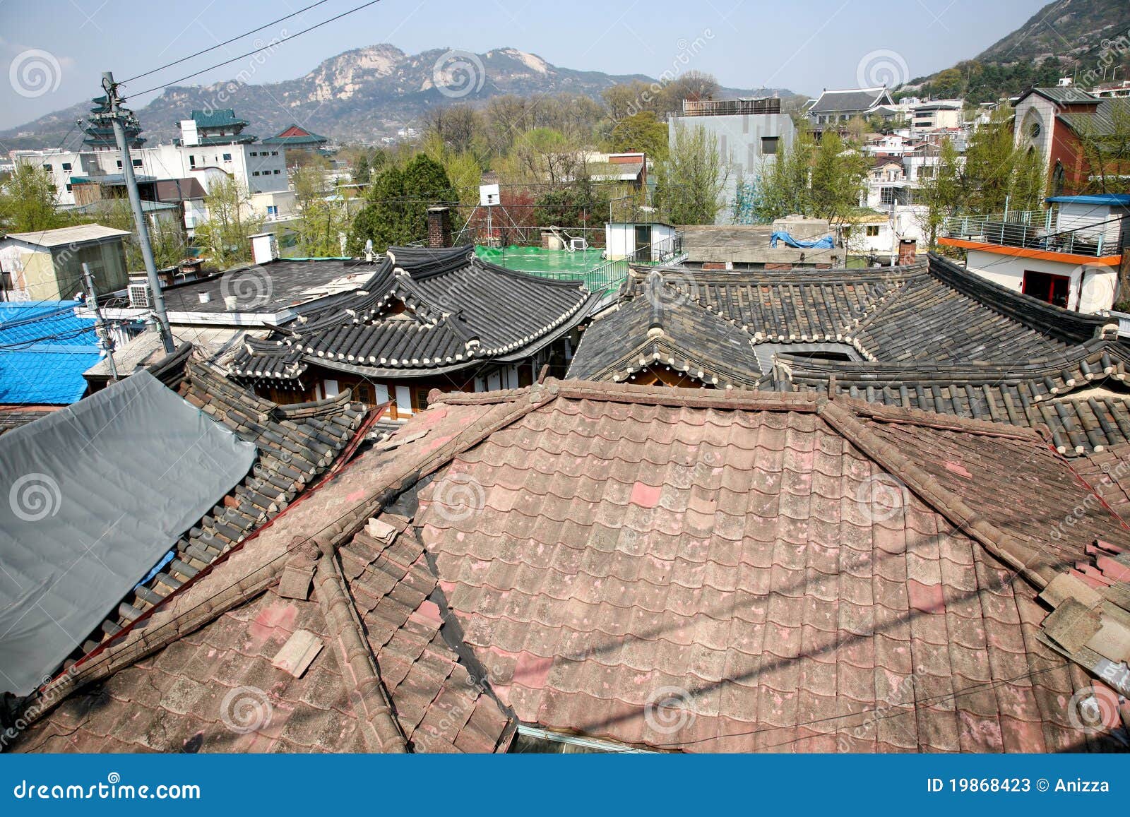 Dorf Korea-Bukchon Hanok stockbild. Bild von antike, wohnung - 19868423
