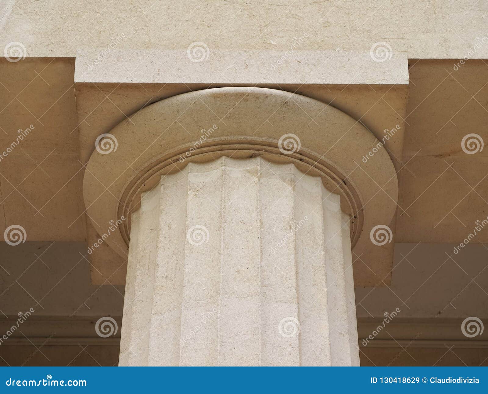 Doric Capital (aka Chapiter) Stock Image - Image of building, ancient ...