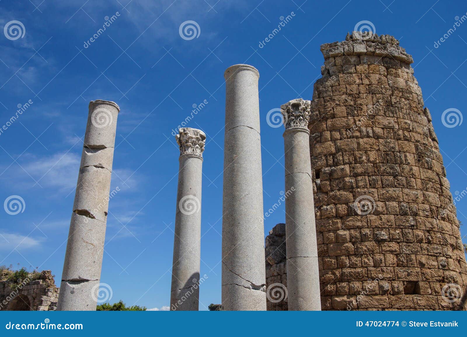 Doric Columns and the Hellenistic Gate in the Ancient Greek Ci Stock ...