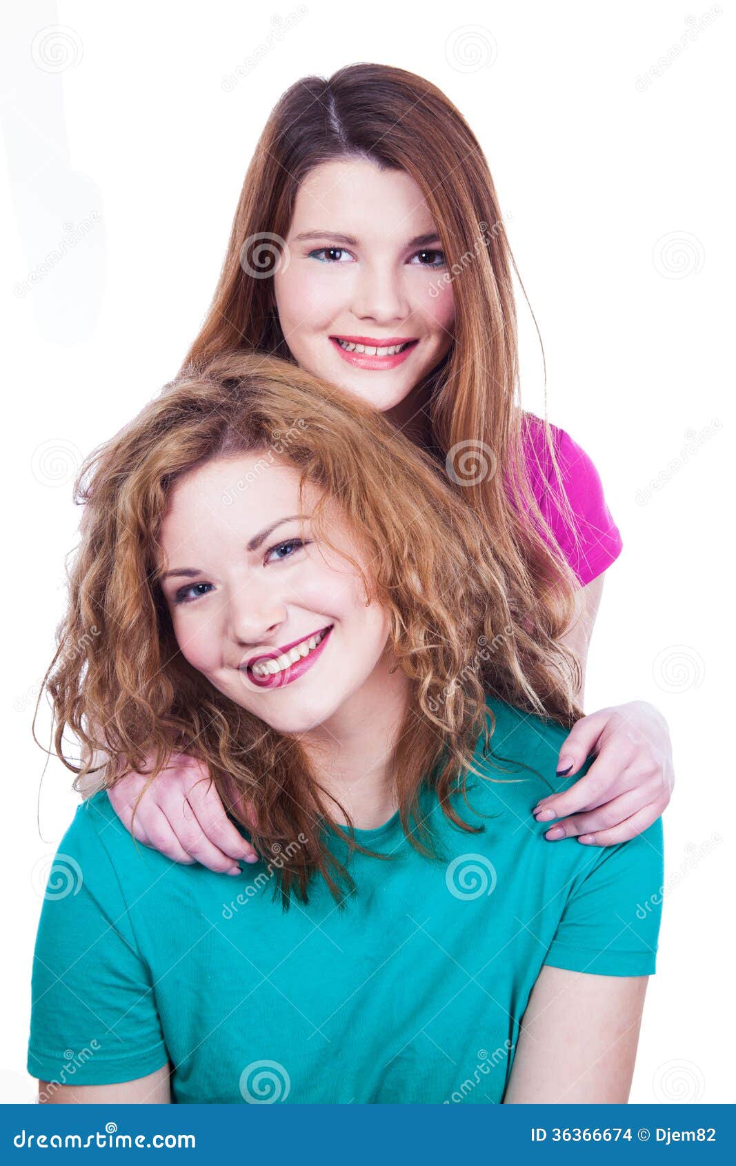 Dos Amigos De Las Mujeres Jovenes Foto de archivo - Imagen de divertido ...