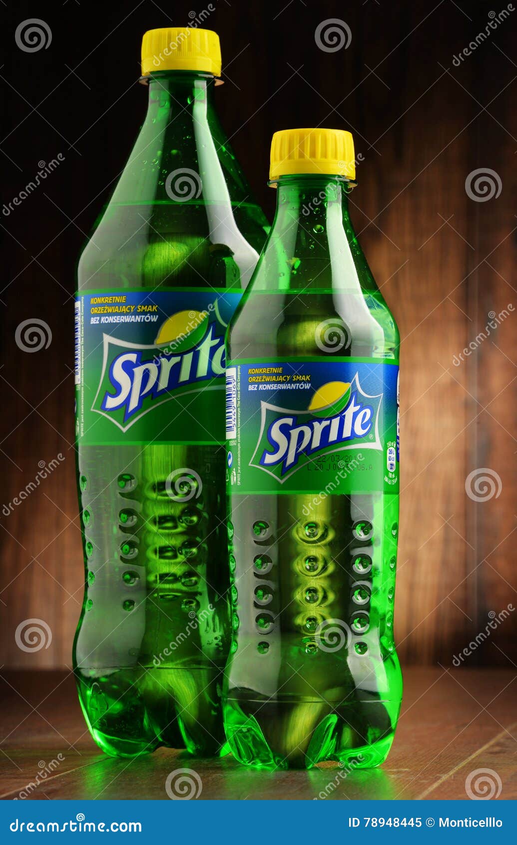 Dos Botellas De Refresco Carbónico Sprite Imagen editorial - Imagen de ...