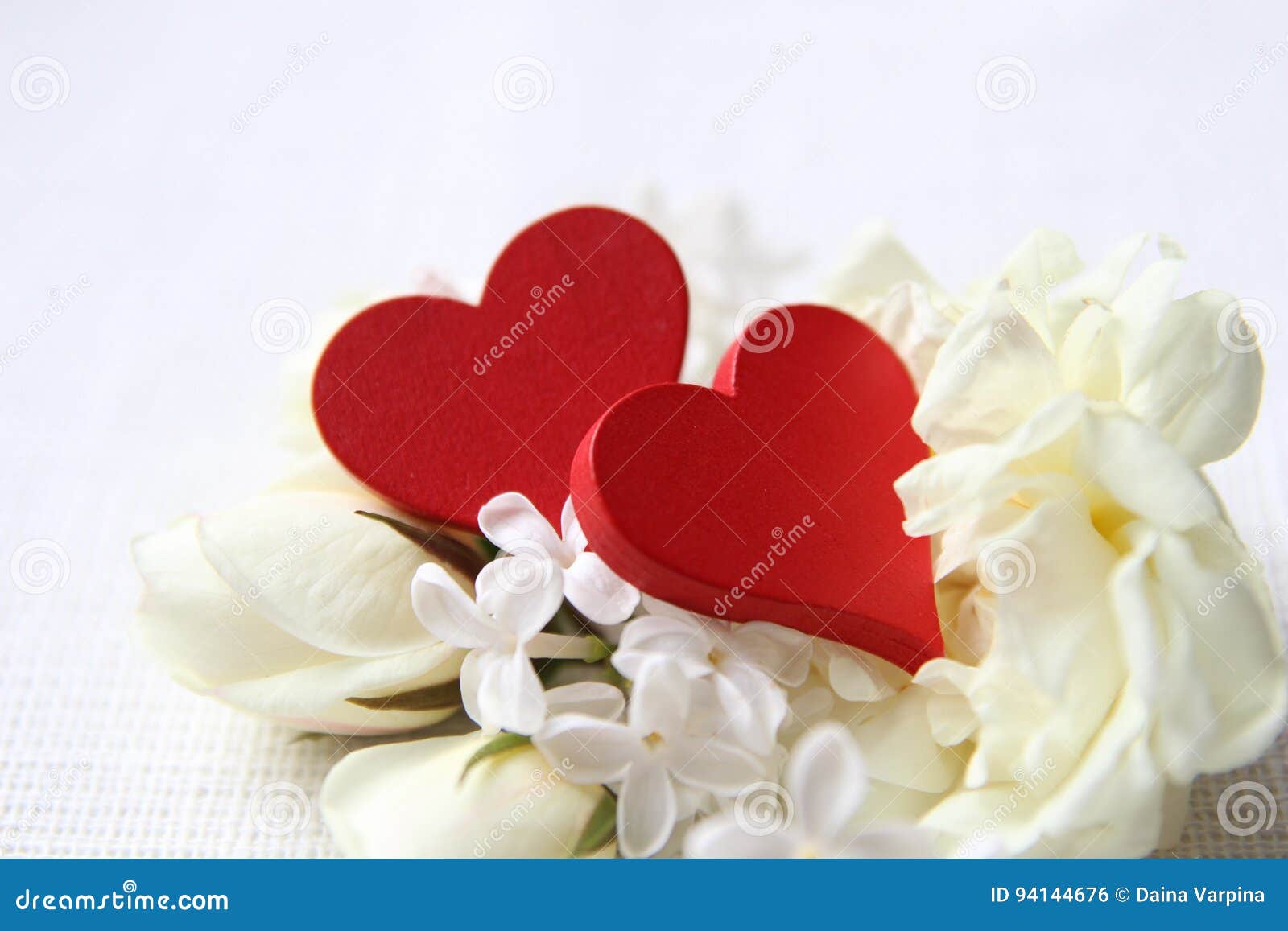 Dos Corazones Te Amo Rosas Blancas Foto de archivo - Imagen de ...