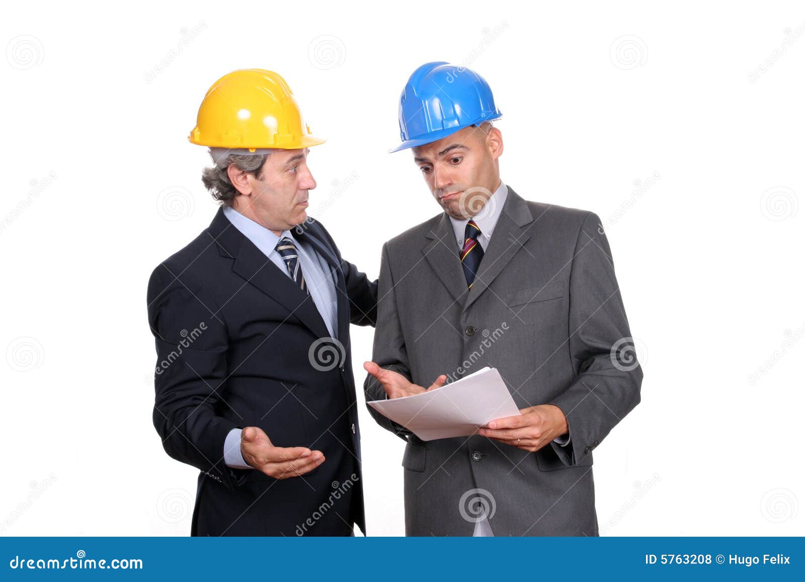 Dos Ingenieros O Arquitectos, Discutiendo Foto de archivo - Imagen de ...
