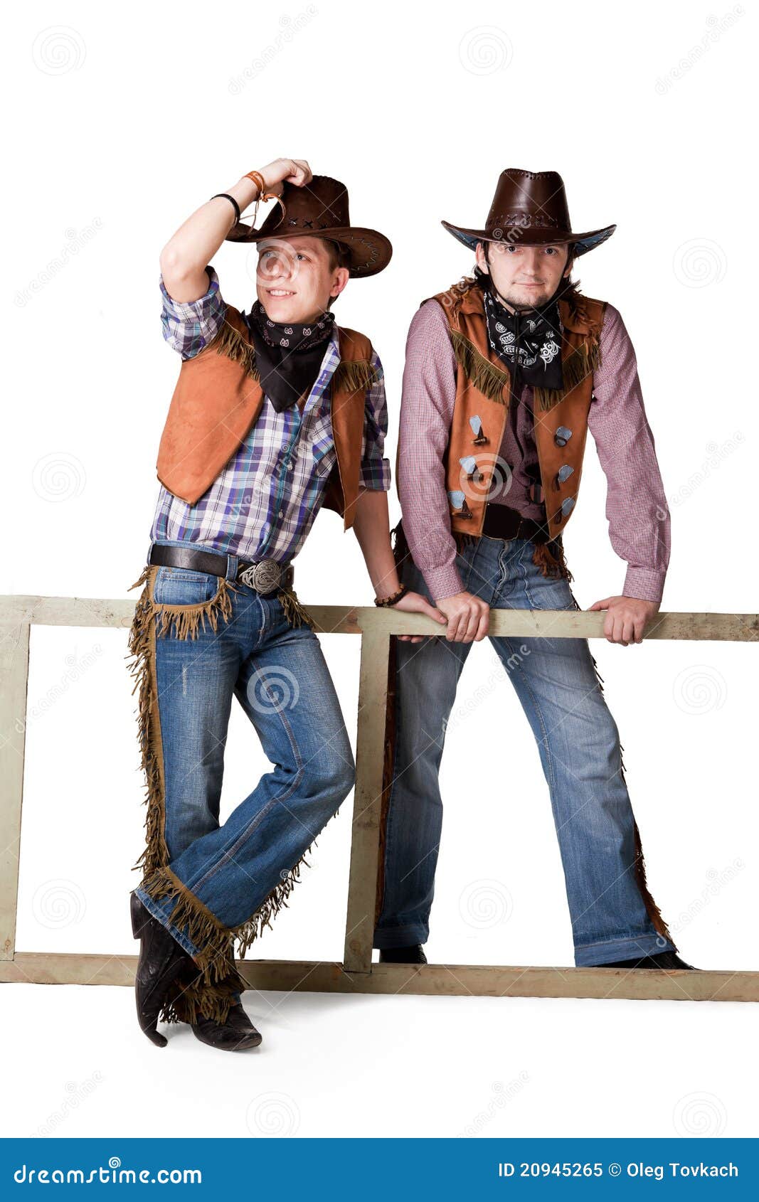 Dos vaqueros imagen de archivo. Imagen de mirando, arma - 20945265