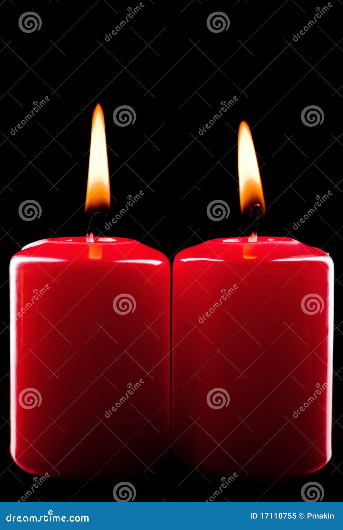 Dos velas rojas imagen de archivo. Imagen de apacible - 17110755