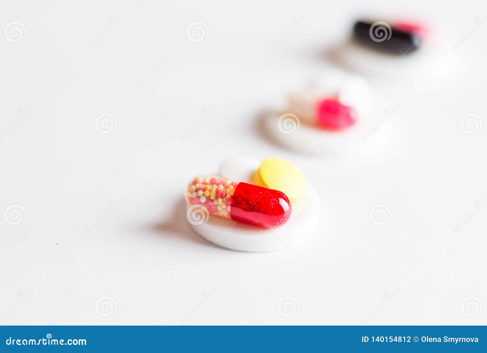 Doses of different tablets stock photo. Image of drugstore - 140154812
