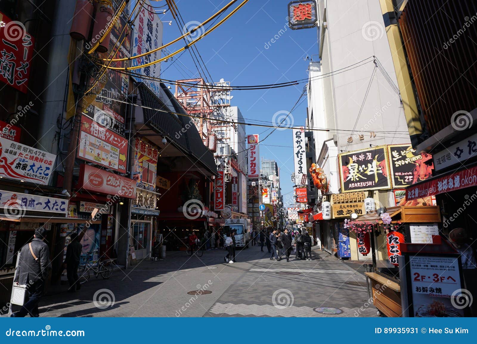 Dotonbori Area, Osaka, Japan Editorial Photo - Image of clear, downtown ...